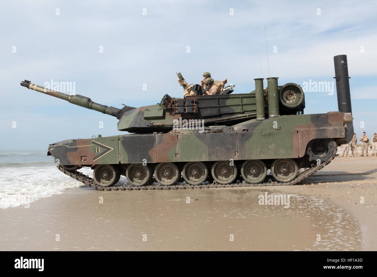 2d tanks hi-res stock photography and images - Alamy