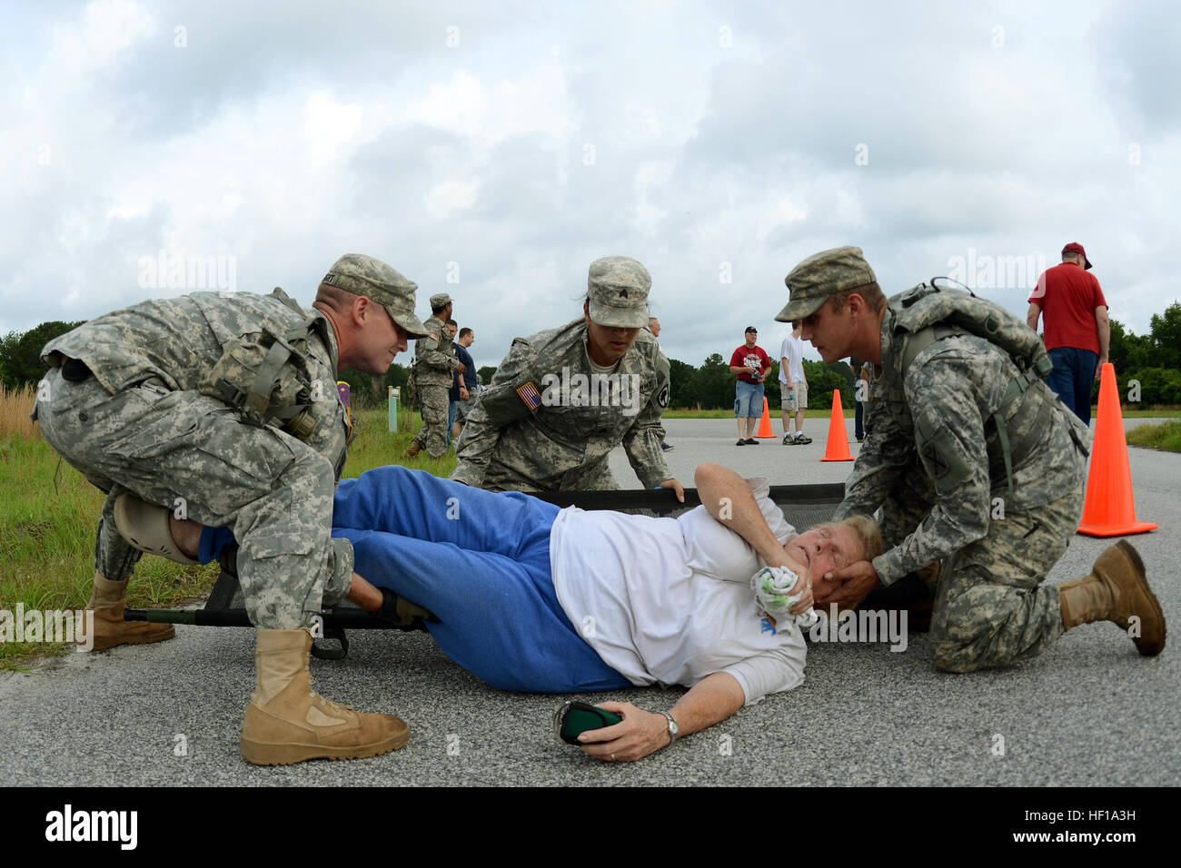 U.S. Army Spcs. Jeremy Argabright, left and Thomas Floyd, right, both ...