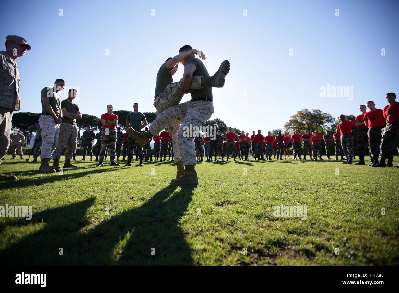 U.S. Marines of the 5th Regiment train with French 21st Marine Infantry ...