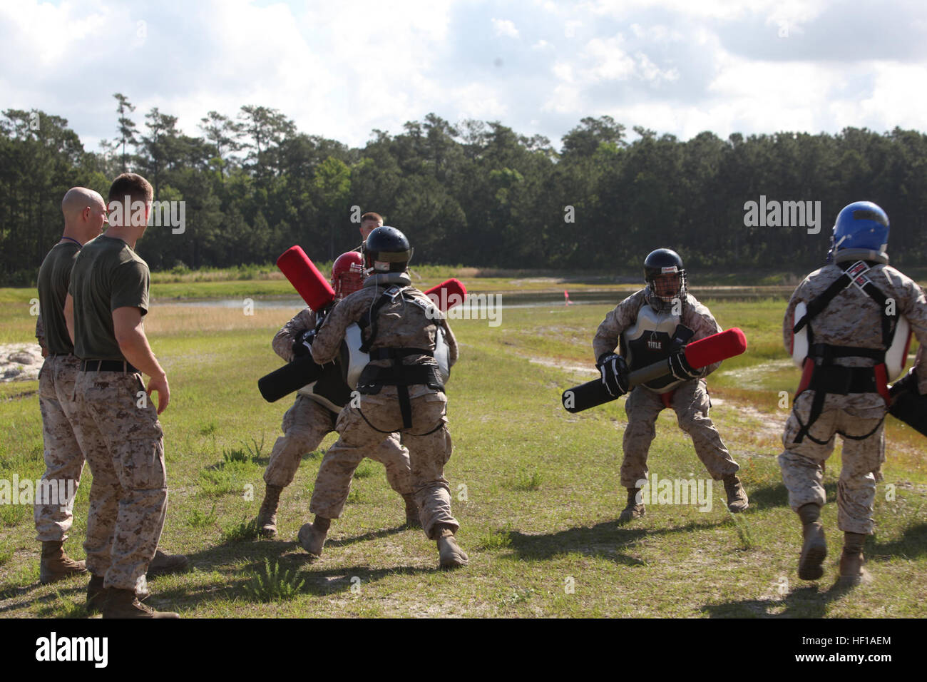 Marines with 2nd Maintenance Battalion, 2nd Marine Logistics Group ...