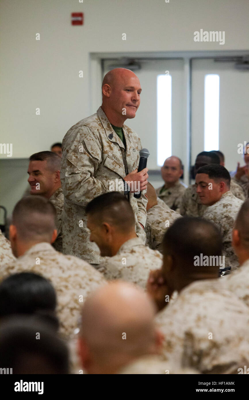 Sgt. Maj. Micheal P. Barrett, Sergeant Major of the Marine Corps ...