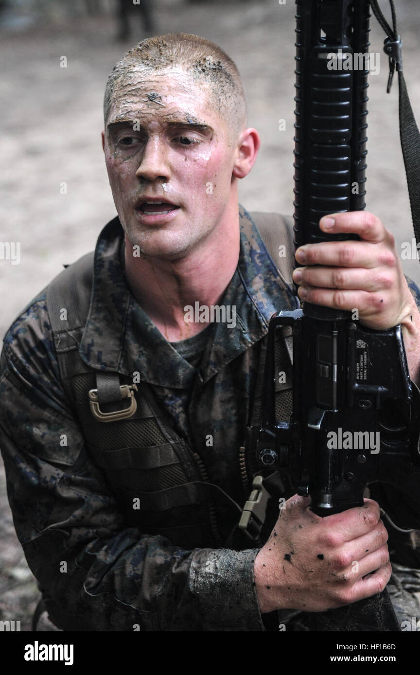 Candidates of Echo Company, U.S. Marine Corps Officer Candidate School ...