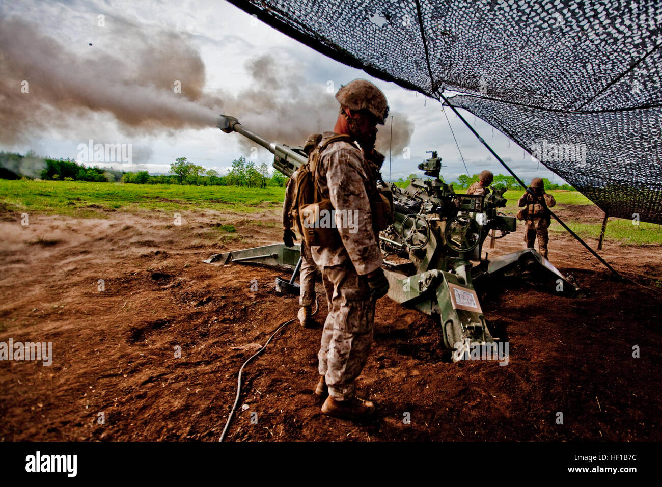 U.S. Marines with Battery C, 3rd Battalion, 12th Marine Regiment, 3rd ...