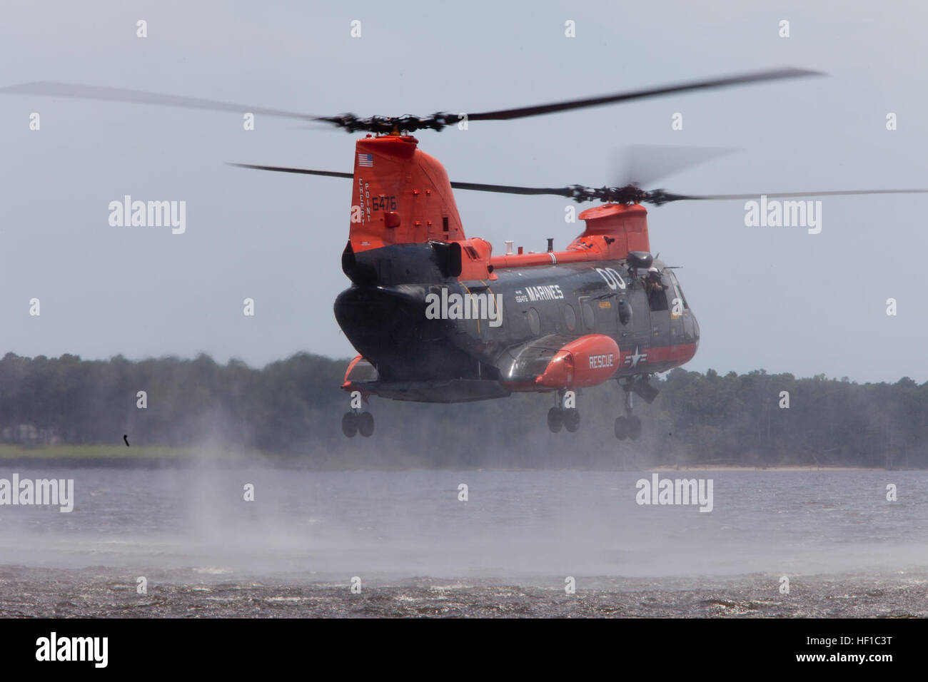 An HH-46E Sea Knight and search and rescue helicopter, commonly known ...