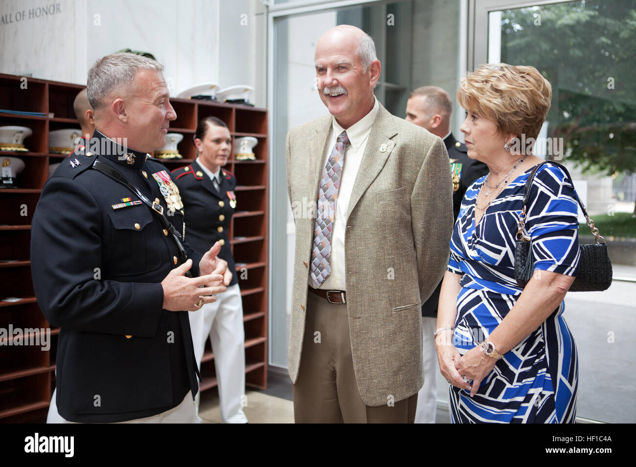 U.S. Marine Corps Maj. Gen. Kenneth F. McKenzie Jr., left, the Marine ...