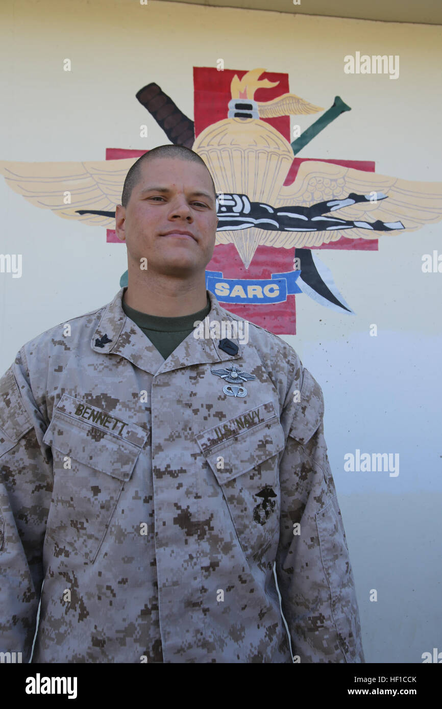 Petty Officer 2nd Class Jason Bennett, a Special Amphibious ...