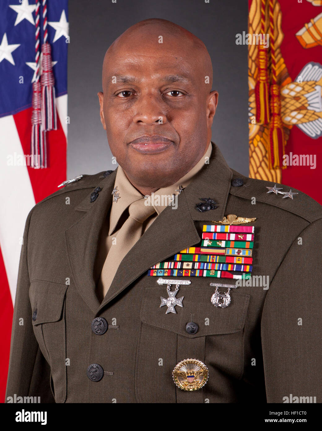 Vincent r stewart hi-res stock photography and images - Alamy