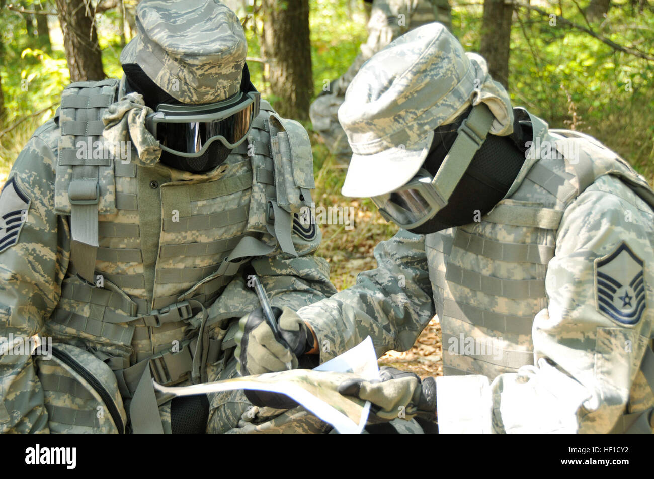 U.S. airmen with the Indiana Air National Guard, 181st Intelligence ...