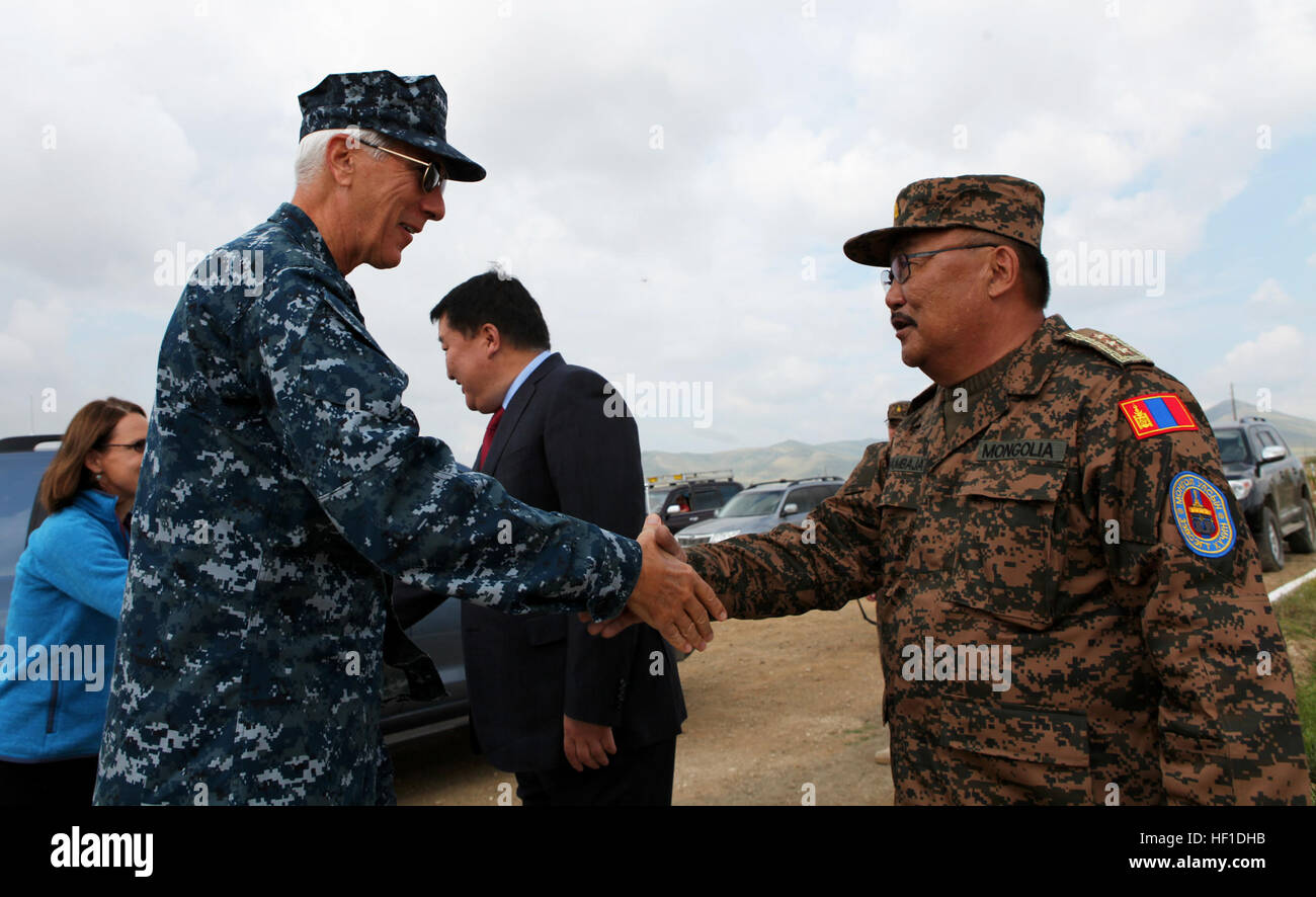 Lt. Gen. Ts. Byambajav (right), Chief of General Staff, Mongolian Armed ...
