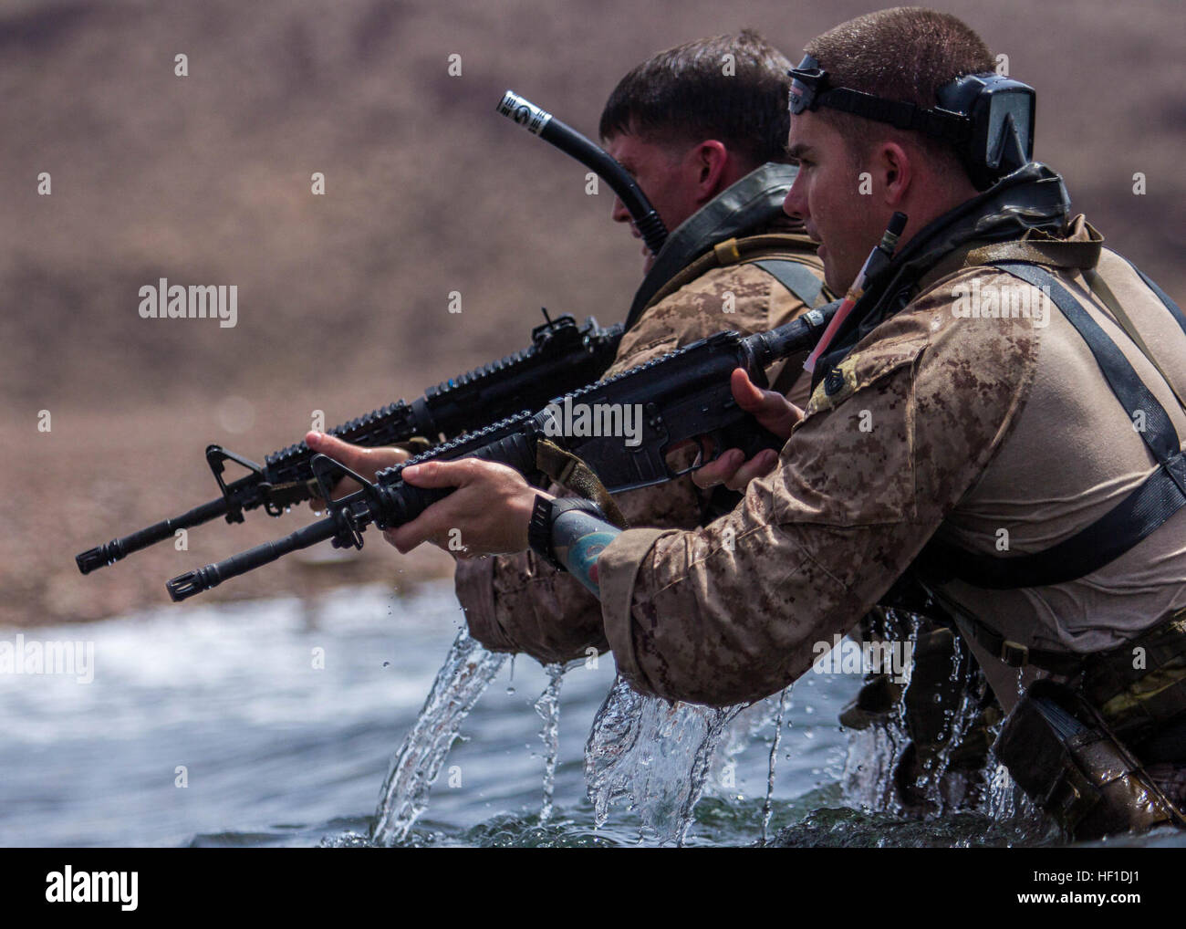 26th Marine Expeditionary Unit (MEU) Maritime Raid Force Marines ...