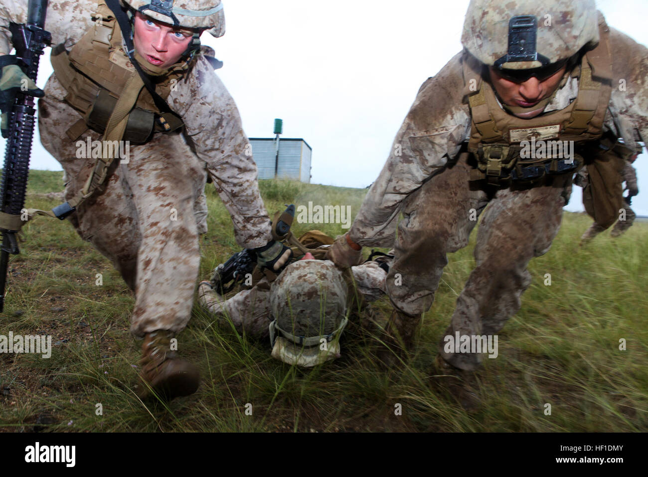 Drag forces hi-res stock photography and images - Alamy