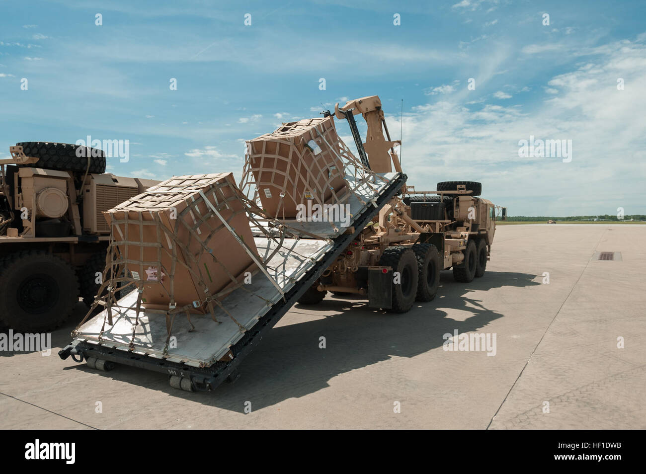 Soldiers from the U.S. Army’s 689th Rapid Port Opening Element in Fort ...