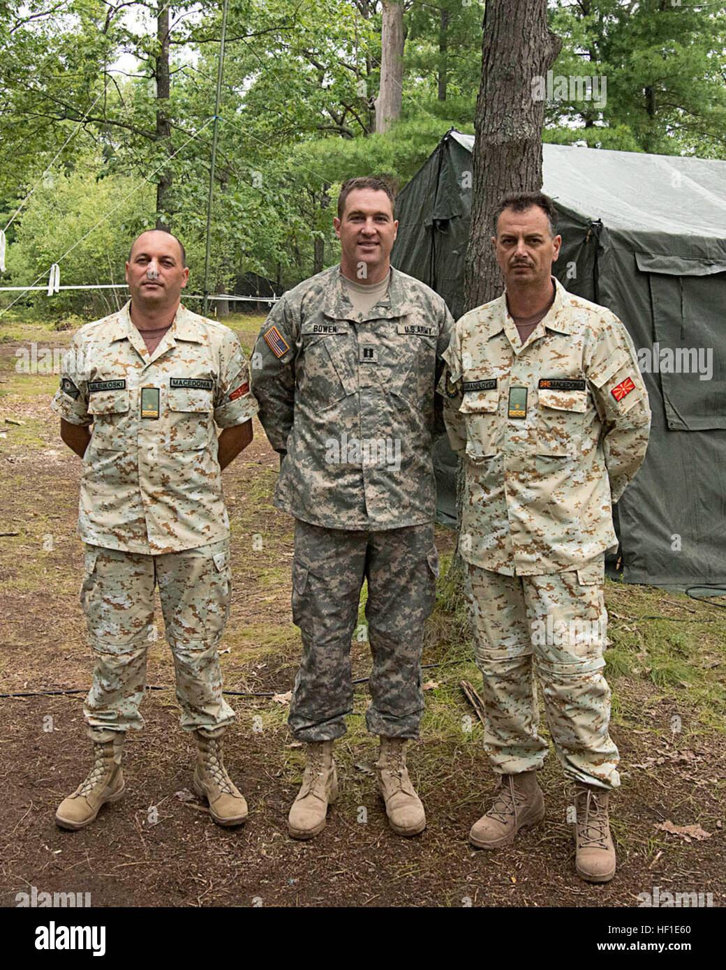 Macedonian Army Maj. Zoran Milenkoski and Maj. Ljupco Karanfilovski ...