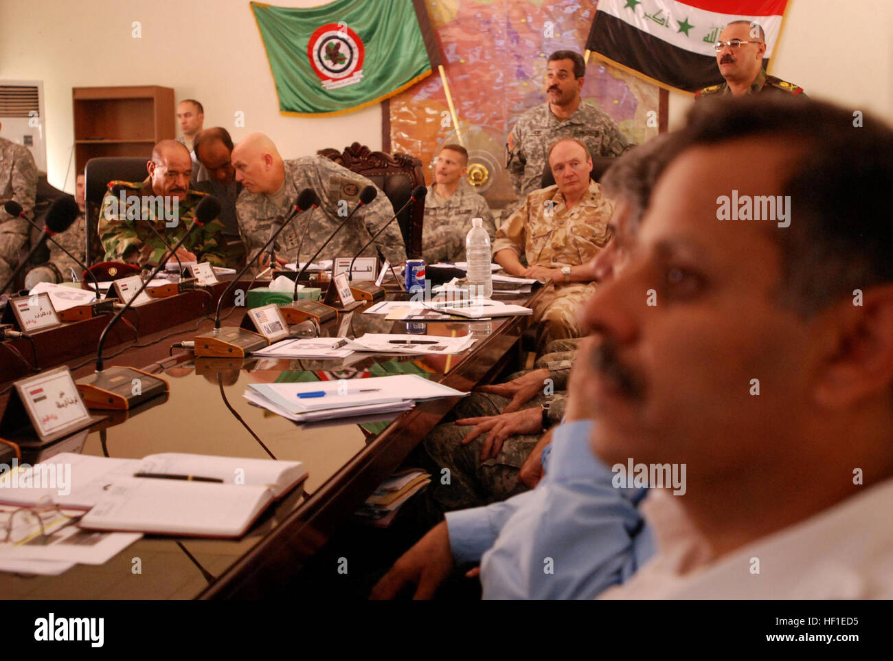 Mult national forces hi-res stock photography and images - Alamy