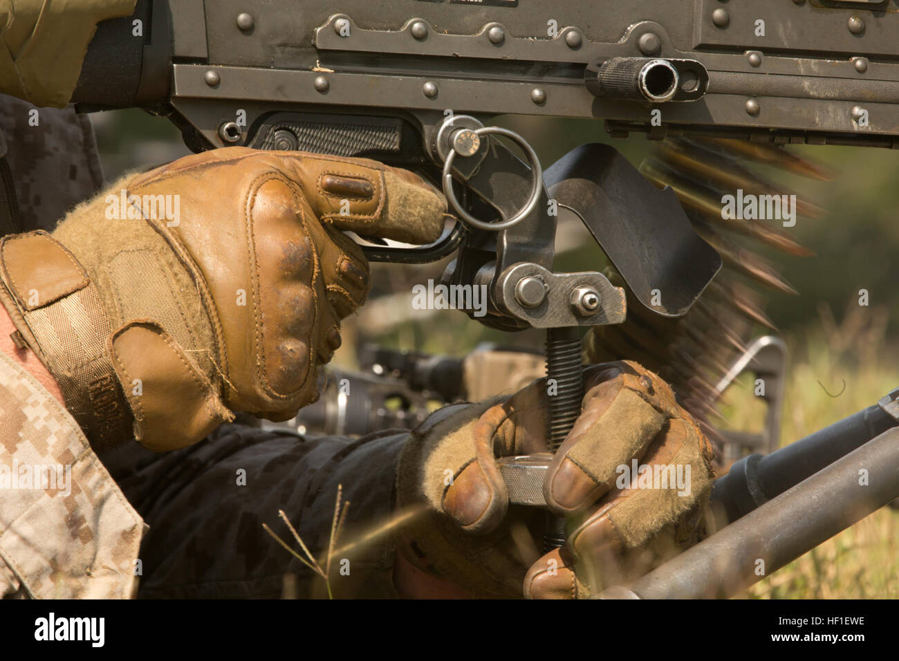 U s marine corps corporal prepares hi-res stock photography and images ...
