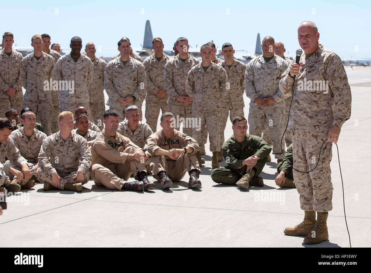 Maj gen steven busby hi-res stock photography and images - Alamy