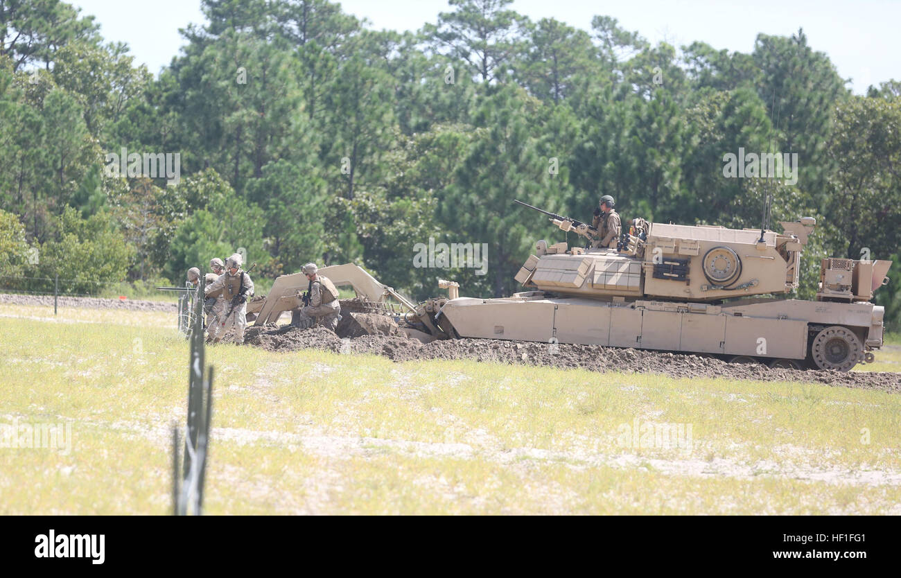 Assault breacher vehicles hi-res stock photography and images - Alamy