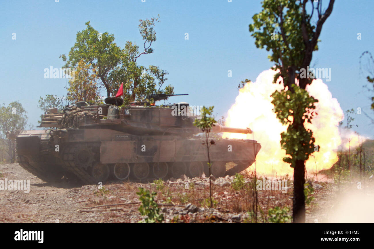 Australian abrams tank hi-res stock photography and images - Alamy