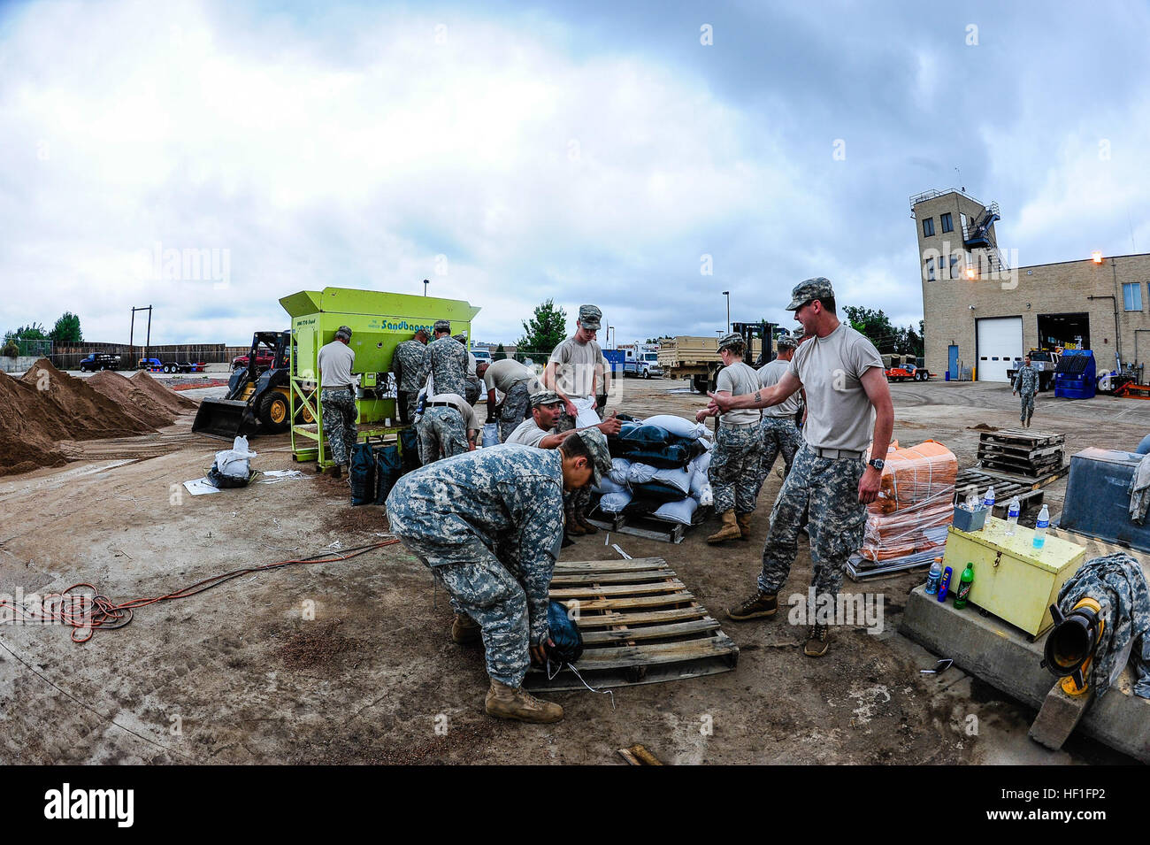 U.S. Soldiers and Airmen from the Colorado National Guard, along with ...