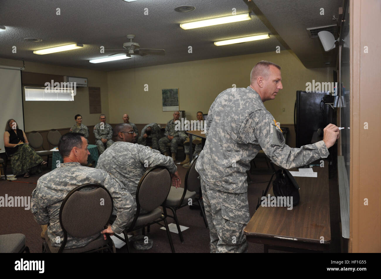 158th maneuver enhancement brigade hi-res stock photography and images ...