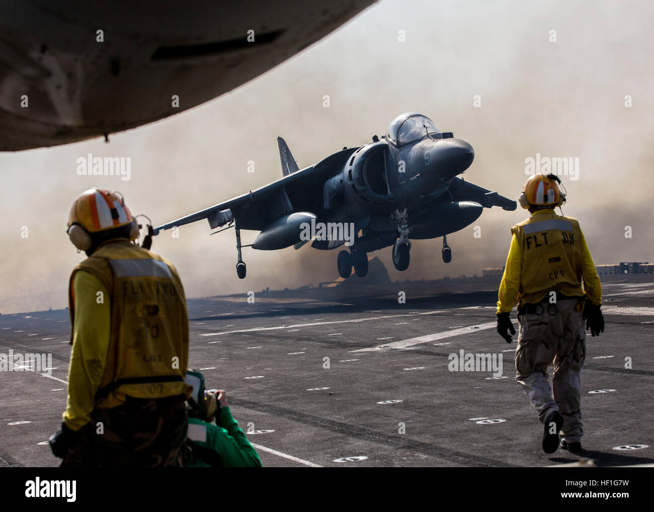 An AV-8B Harrier assigned to Marine Medium Tiltrotor Squadron (VMM) 266 ...