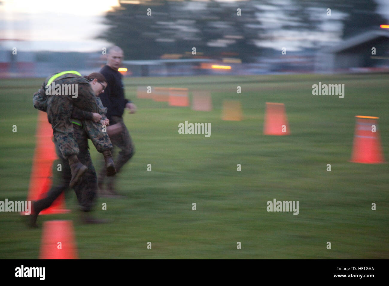 A U.S. Marine from Delta Company, Infantry Training Battalion (ITB ...