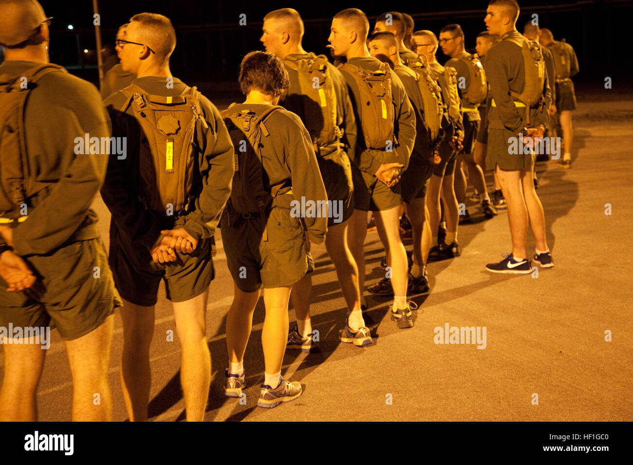 U.S. Marines from Delta Company, Infantry Training Battalion (ITB ...