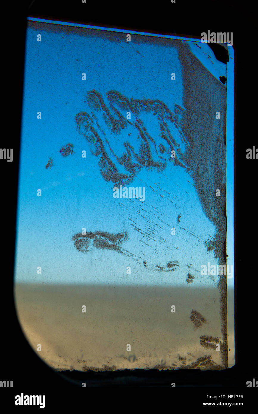 Choke on dust hi-res stock photography and images - Alamy