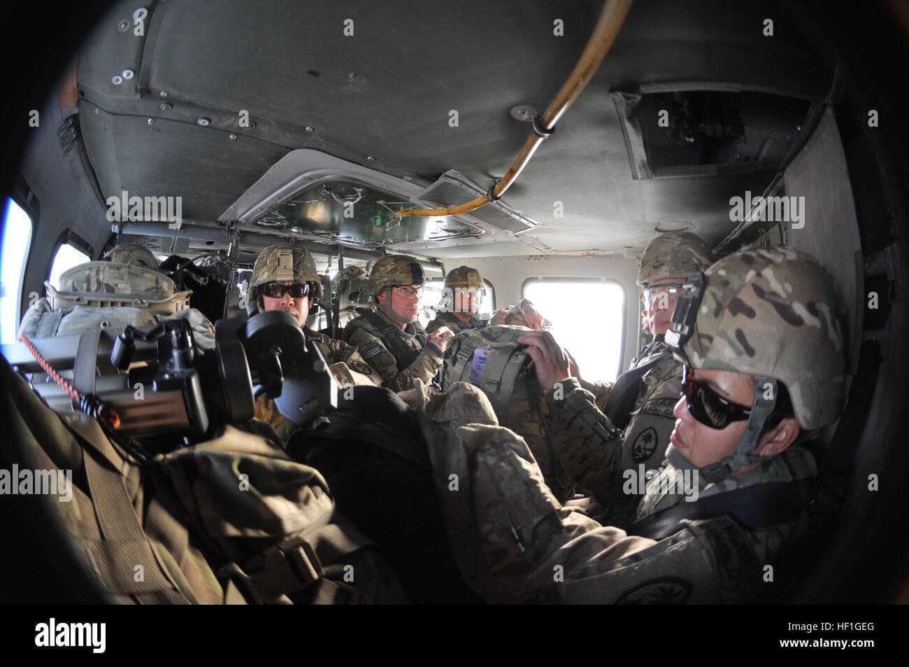 Members of the Guam Army National Guard's 1st Battalion, 294th Infantry ...