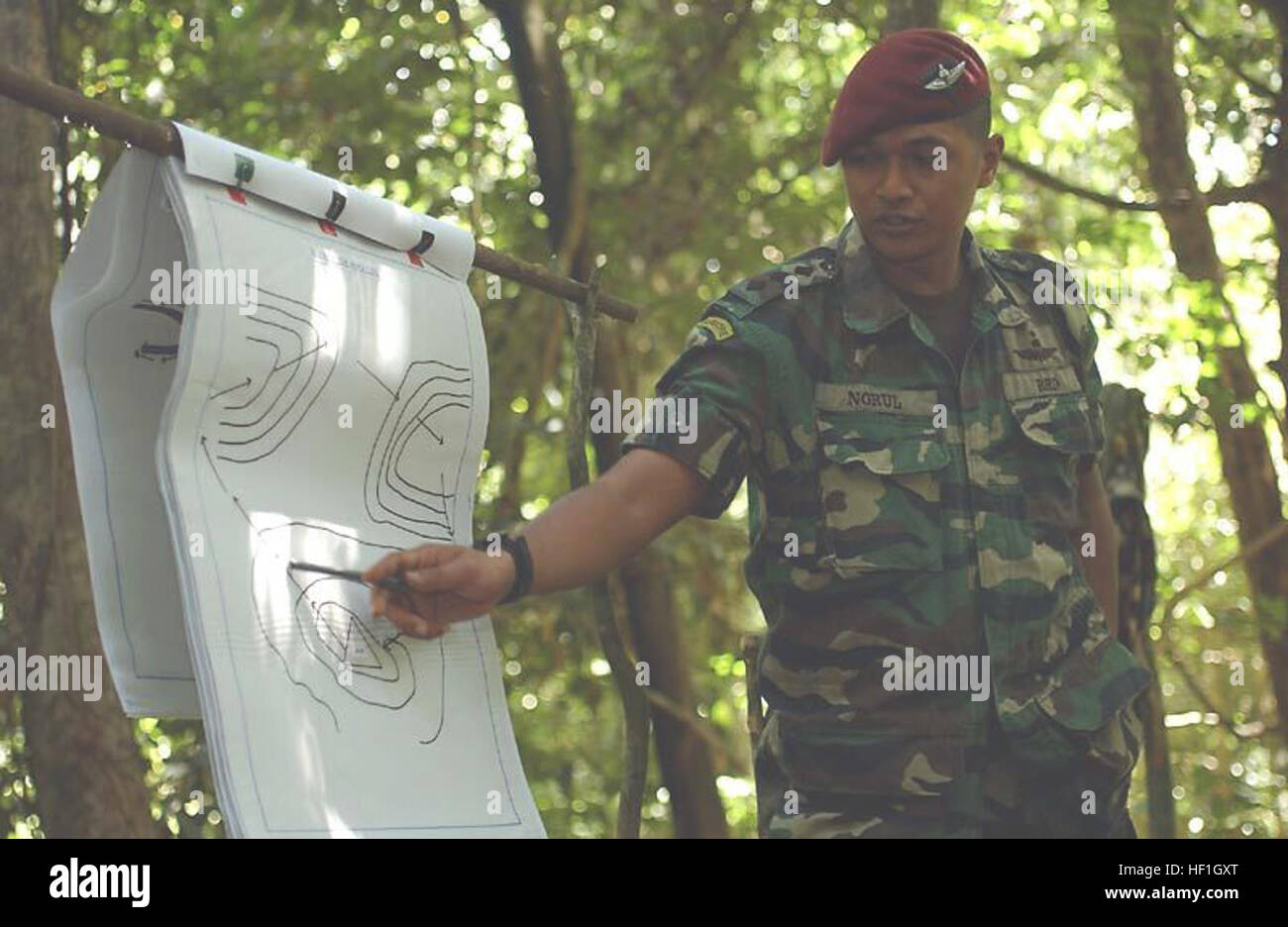 Philippines army forest hi-res stock photography and images - Alamy