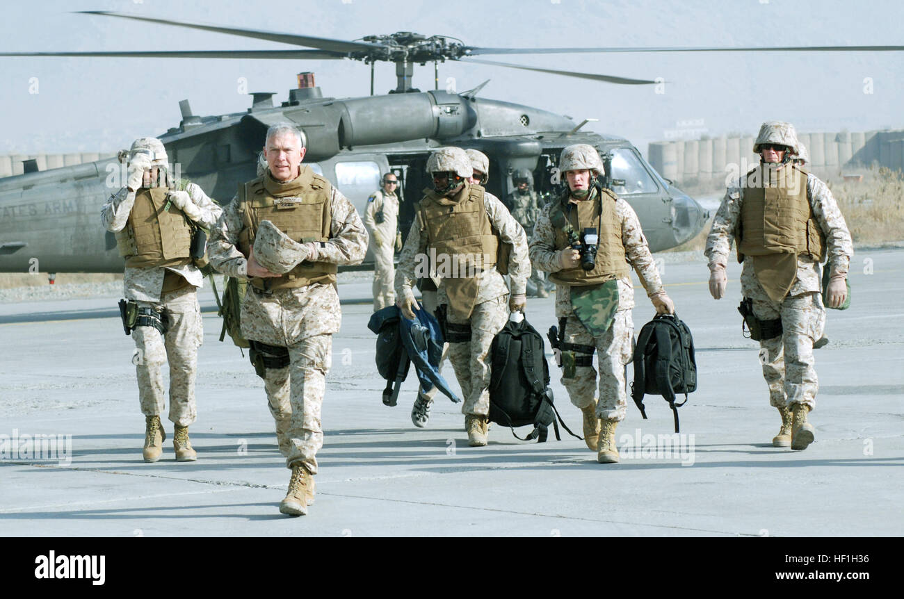 Marine Gen. James T. Conway, Commandant of the Marine Corps (front ...