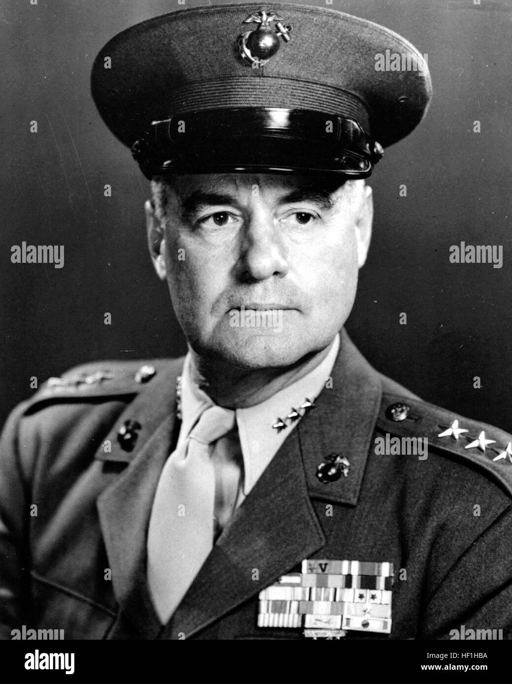 Twining the Black and White Stock Photos & Images - Alamy