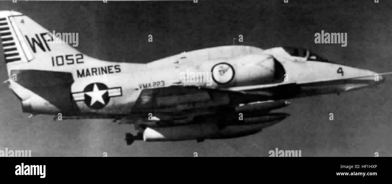 A-4E 151052 VMA-223 Stock Photo - Alamy