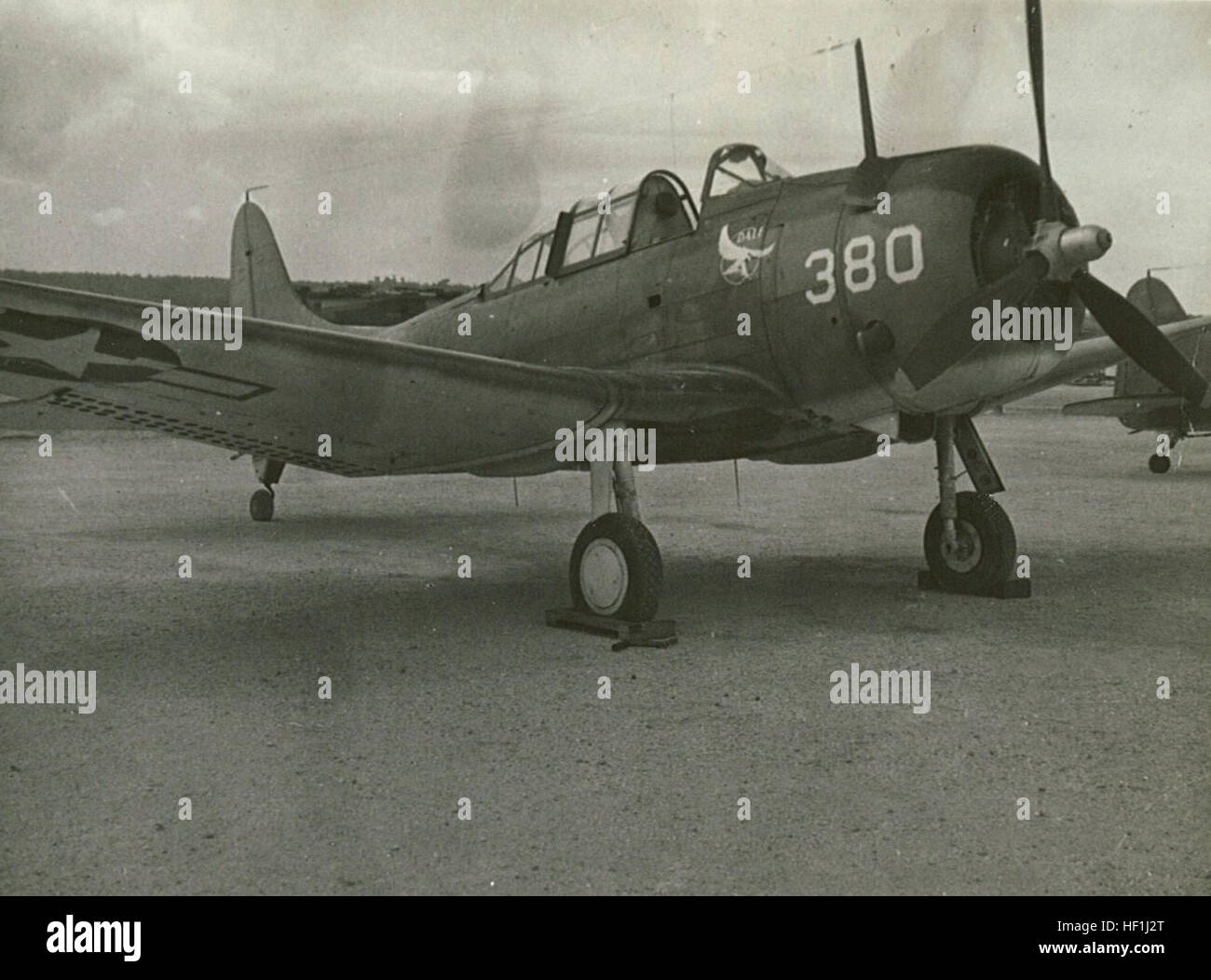 Dauntless dive bomber marine corps hi-res stock photography and images ...