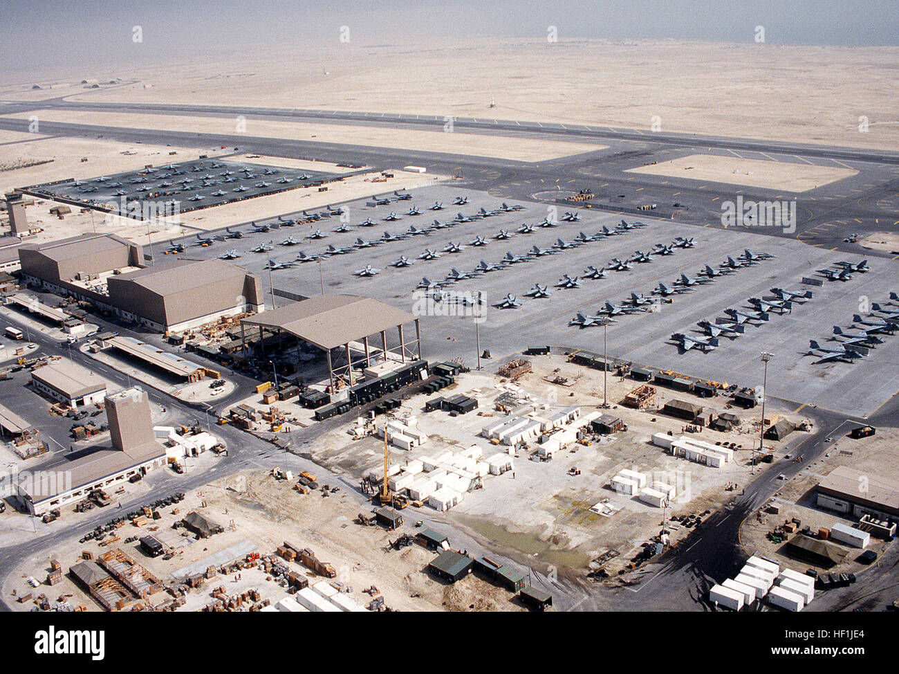 Marine Aircraft Group 11 at Shaikh Isa airfield 1991 Stock Photo - Alamy