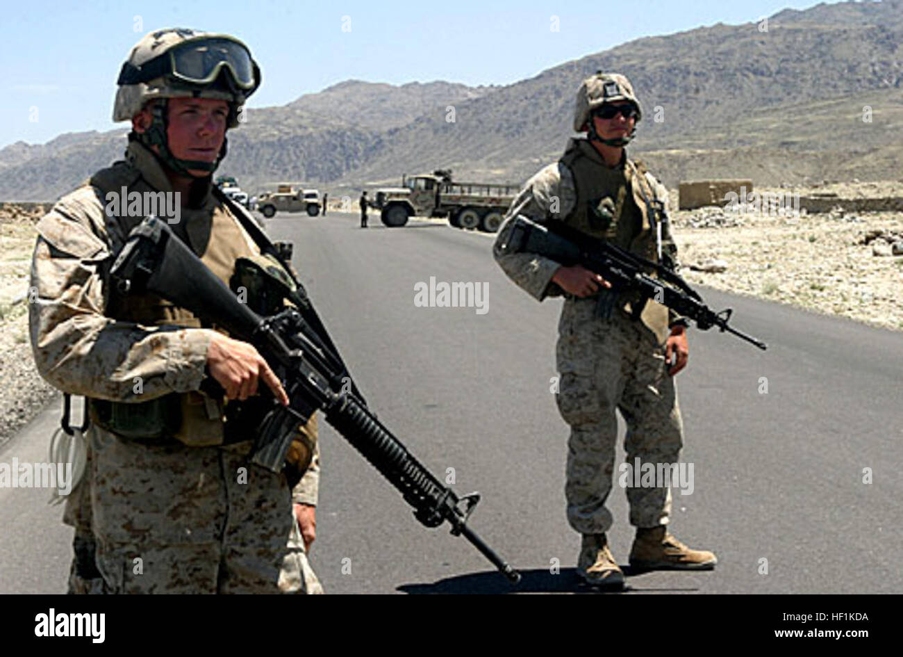 Highway checkpoint in Afghanistan Stock Photo - Alamy