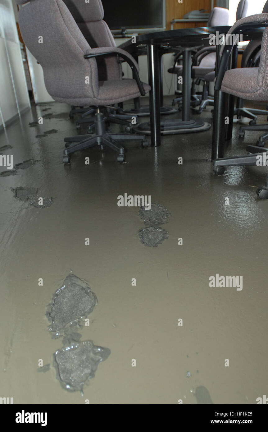 Fisc yokosuka defense fuel support point hachinohe hi-res stock ...