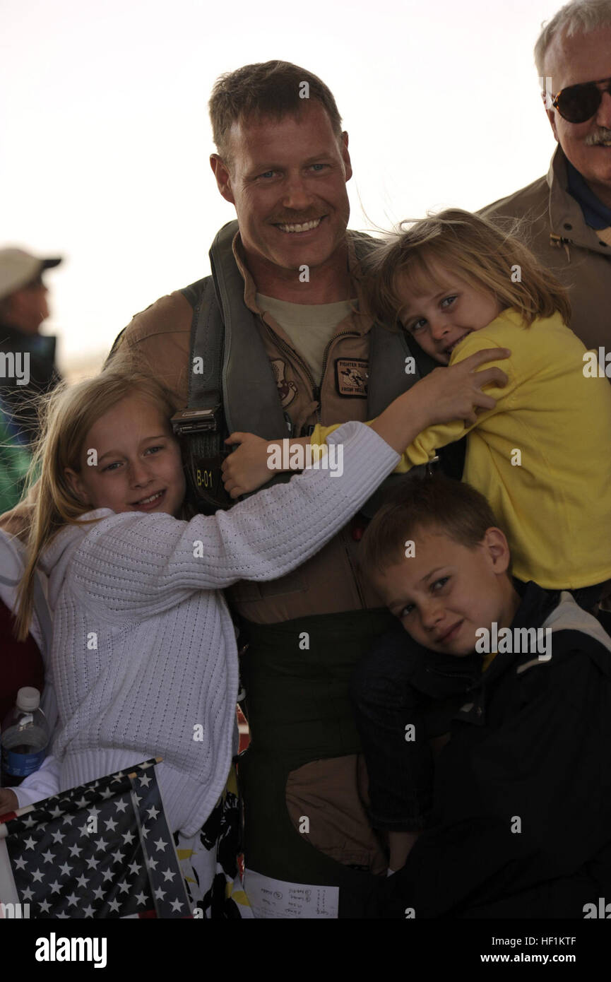 Col. William Bailey, commander of the 4th Fighter Squadron, reunites ...