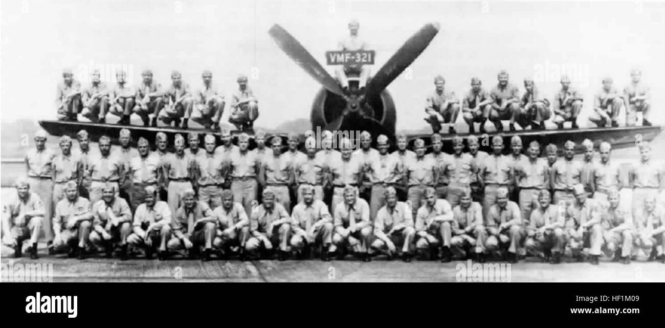 VMF-321 group photo with F8F 1949 Stock Photo - Alamy