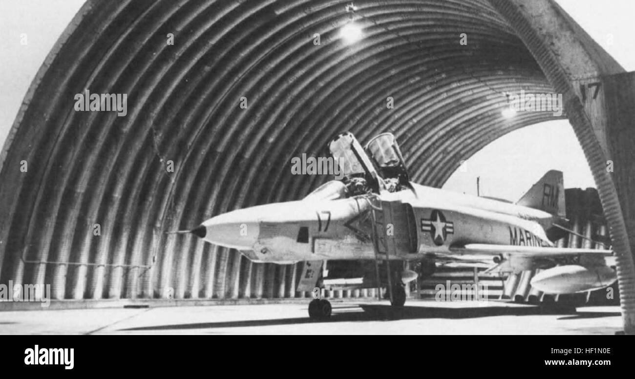 RF-4B Phantom VMCJ-1 at Da Nang shelter 1969 Stock Photo - Alamy