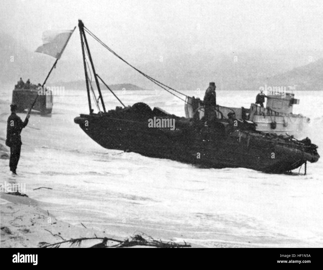USMC landing on Red Beach 2, Da Nang 1965 Stock Photo - Alamy