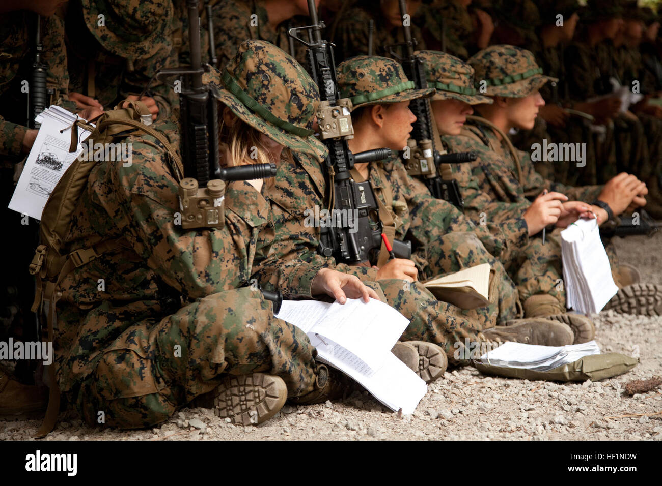 U.S. Marines from Delta Company, Infantry Training Battalion (ITB ...
