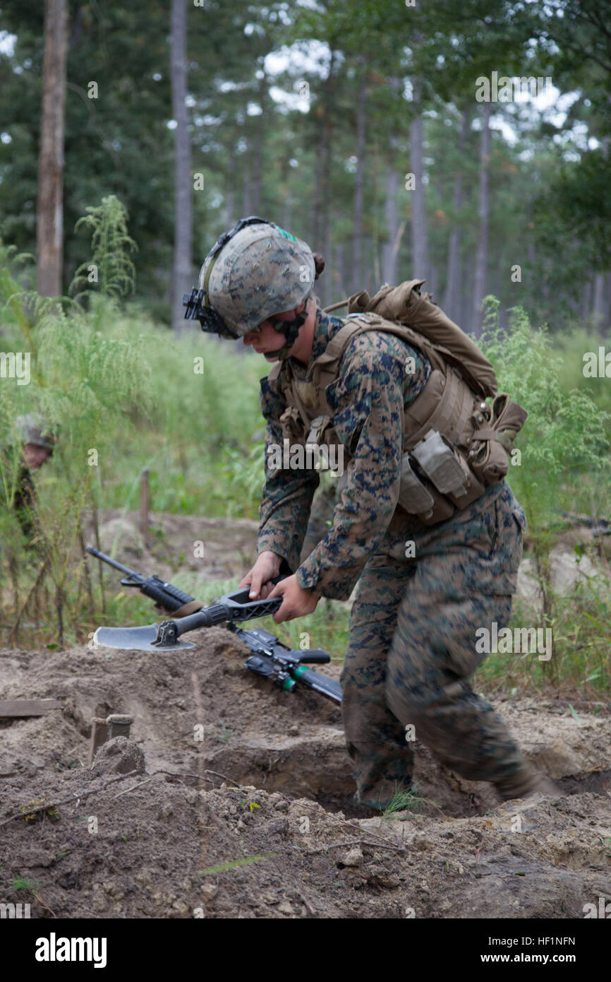 Marine infantry positions hi-res stock photography and images - Alamy