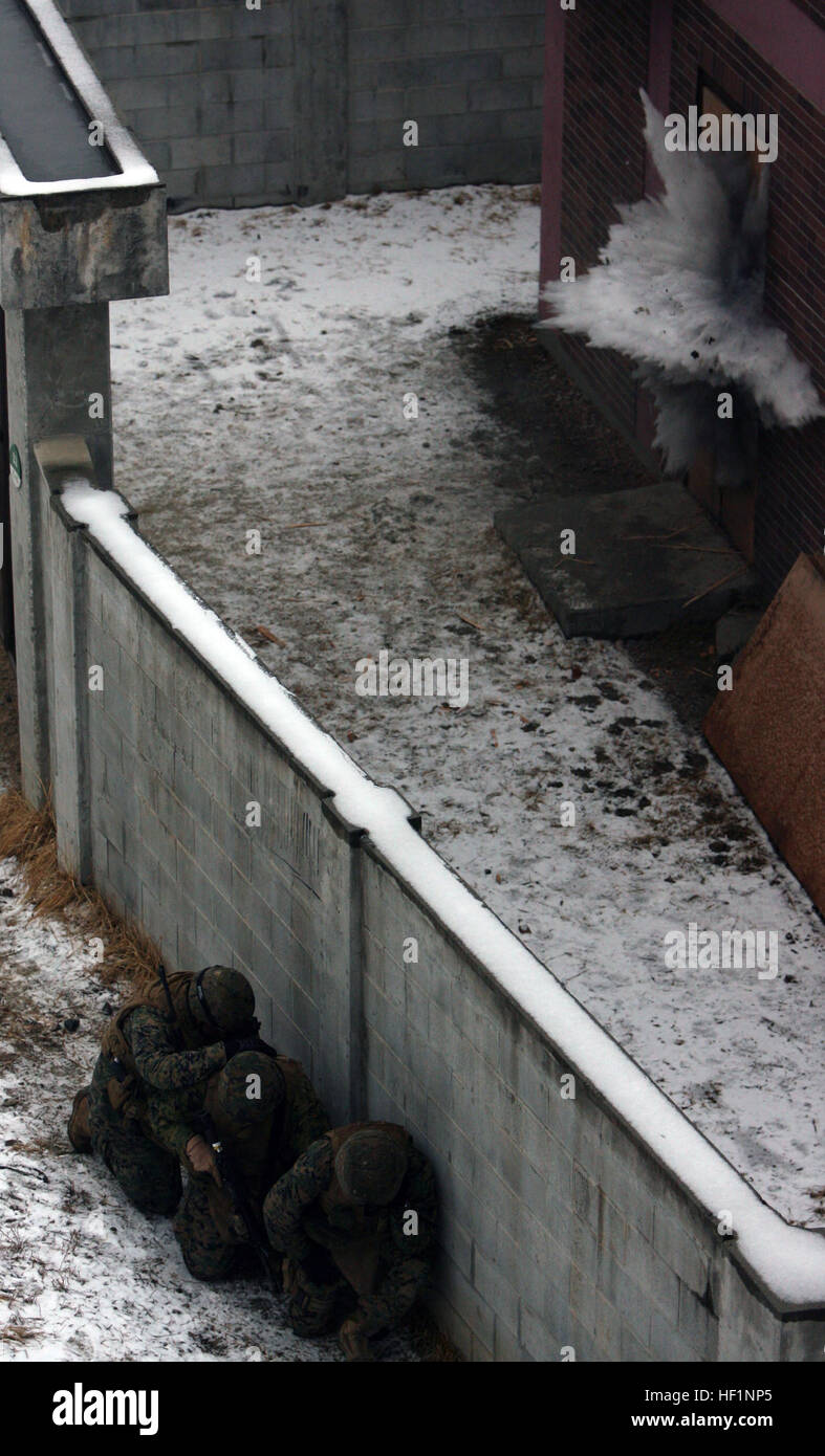 U.S. and ROK Marines conduct explosive breaching training at Rodriguez ...