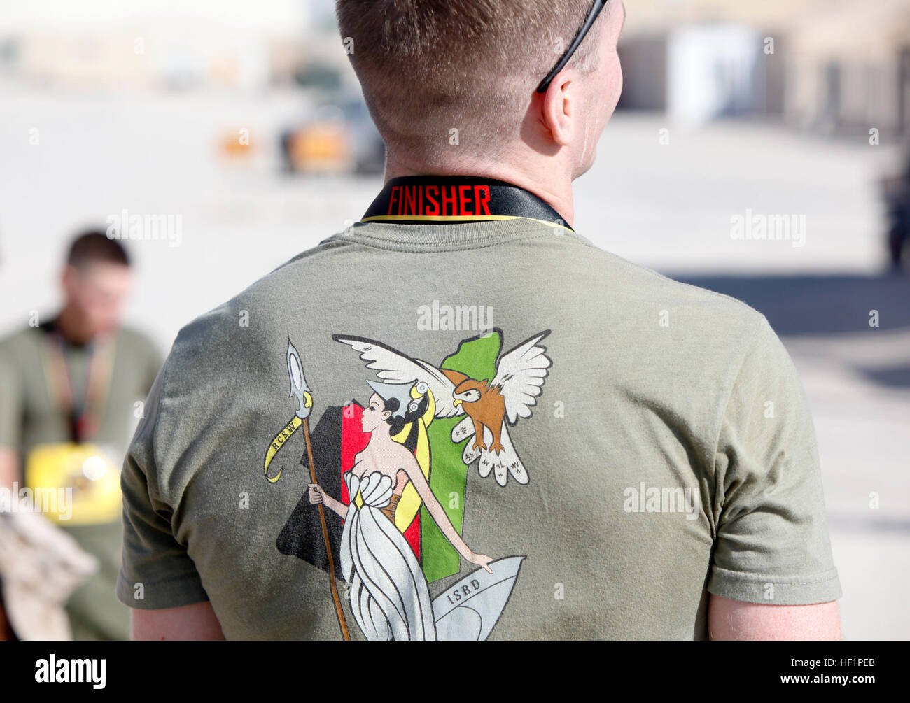 Runners compete in the 2013 Marine Corps Marathon Forward at Camp ...