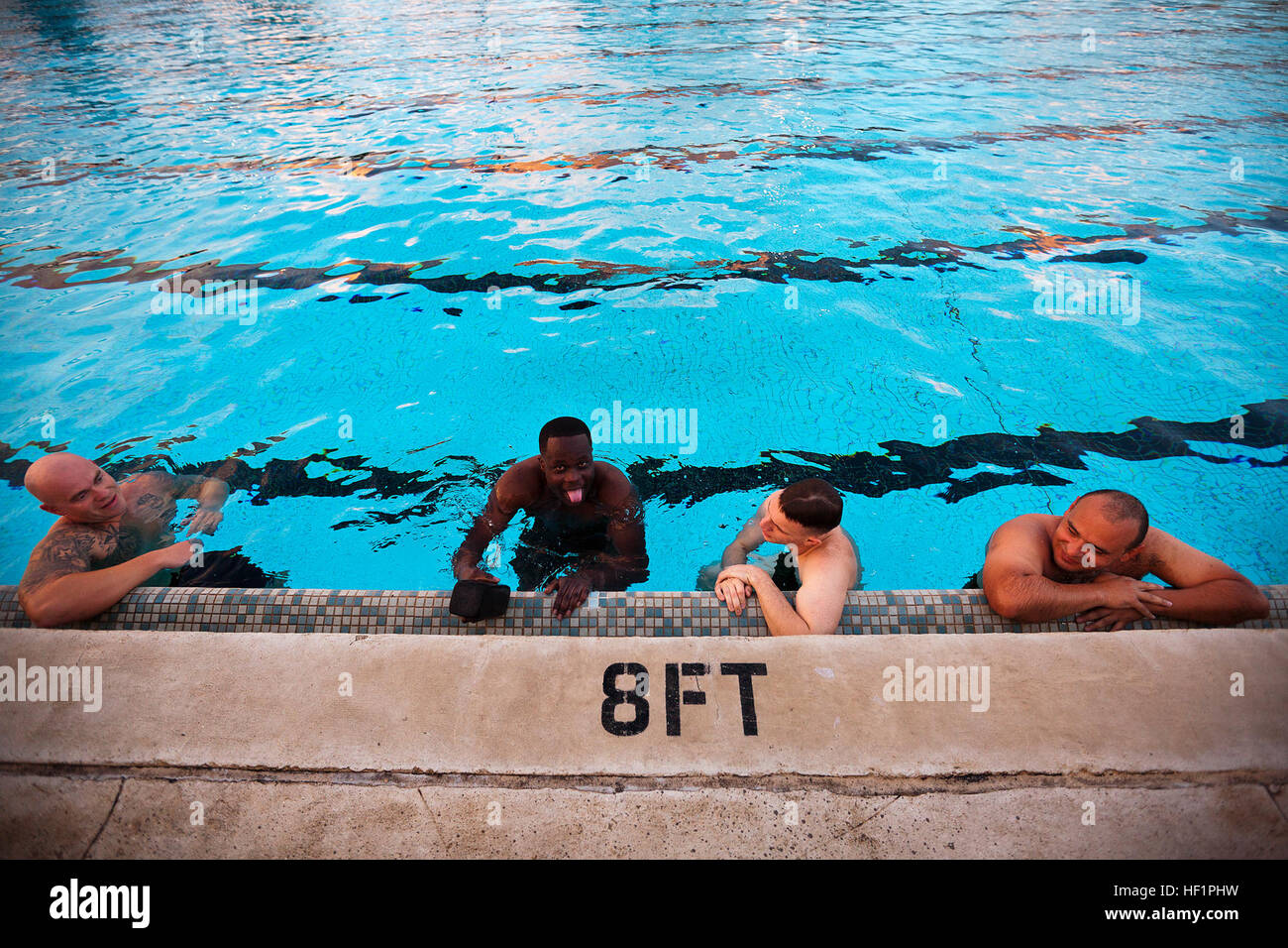 War photography techniques hi-res stock photography and images - Alamy