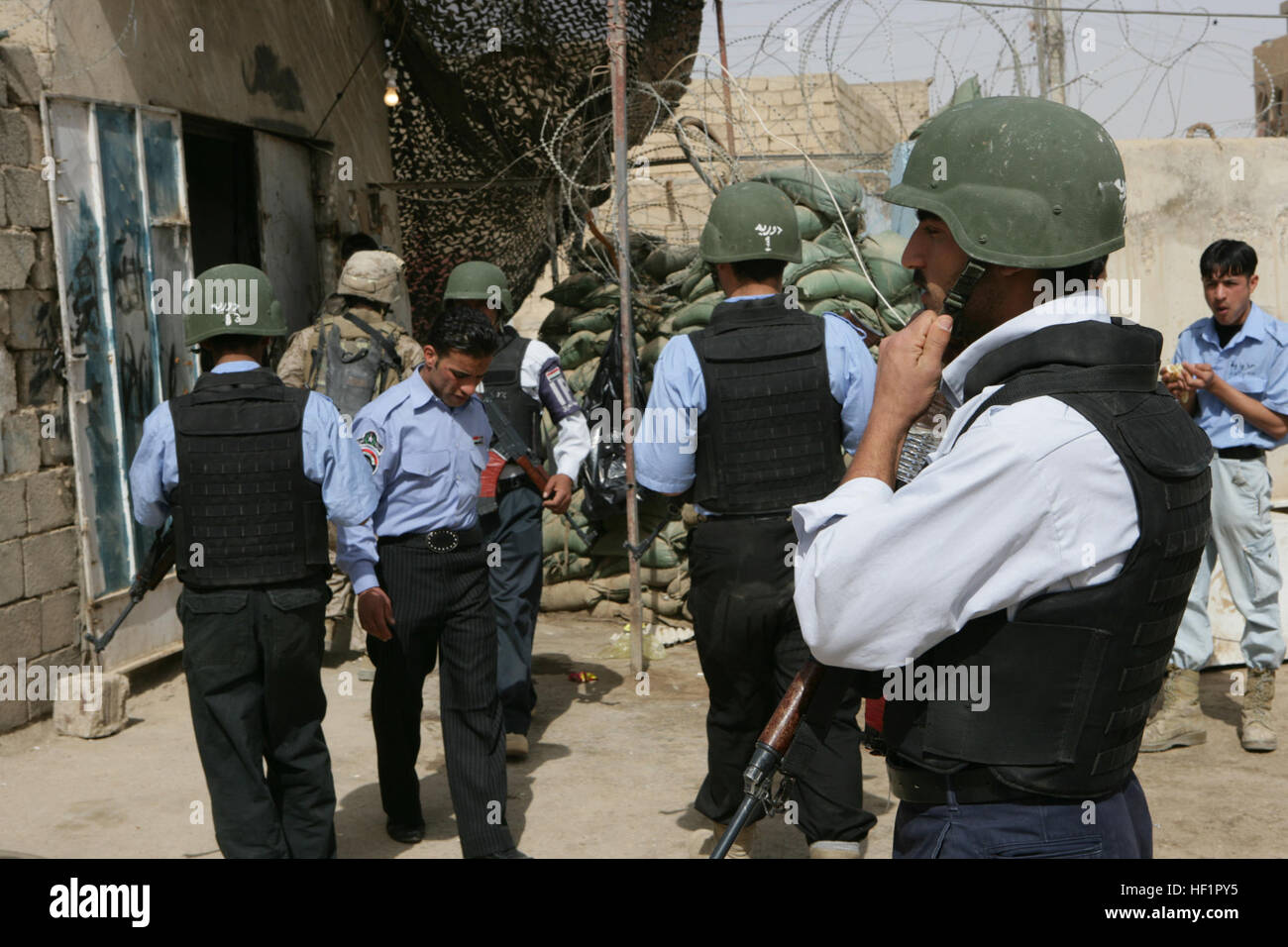 Iraqi Police gear up at Joint Security Station (JSS) Azzizziyah in ...