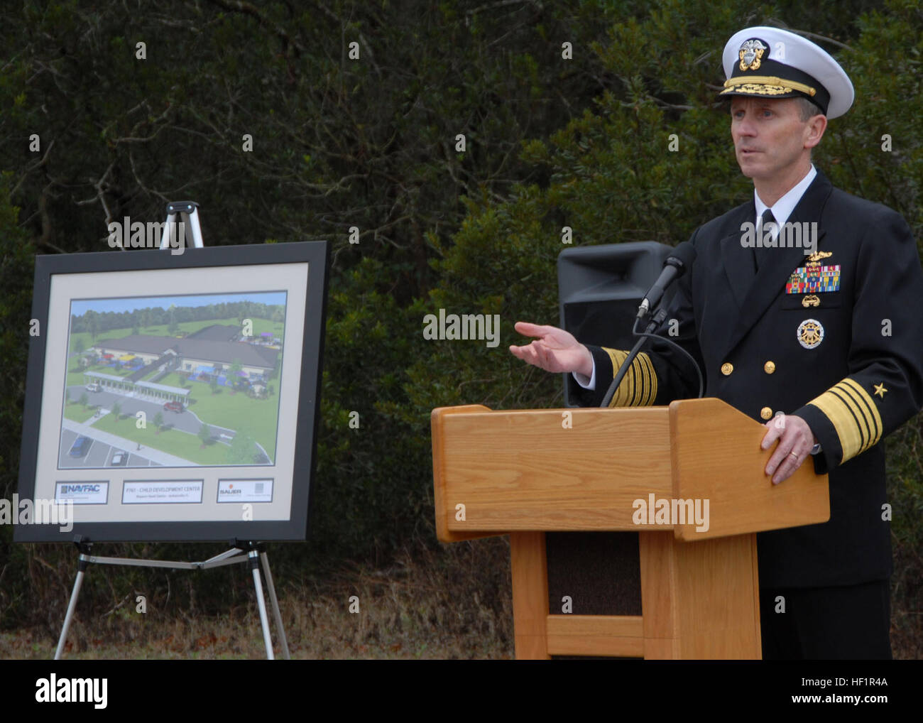 Vice Chief of Naval Operations Adm. Jonathan Greenert delivers remarks ...