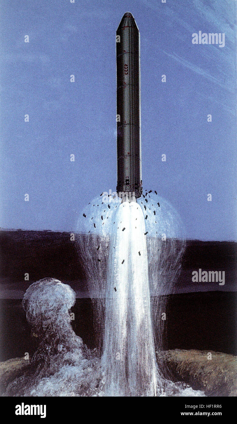 Ss 18 missile hi-res stock photography and images - Alamy