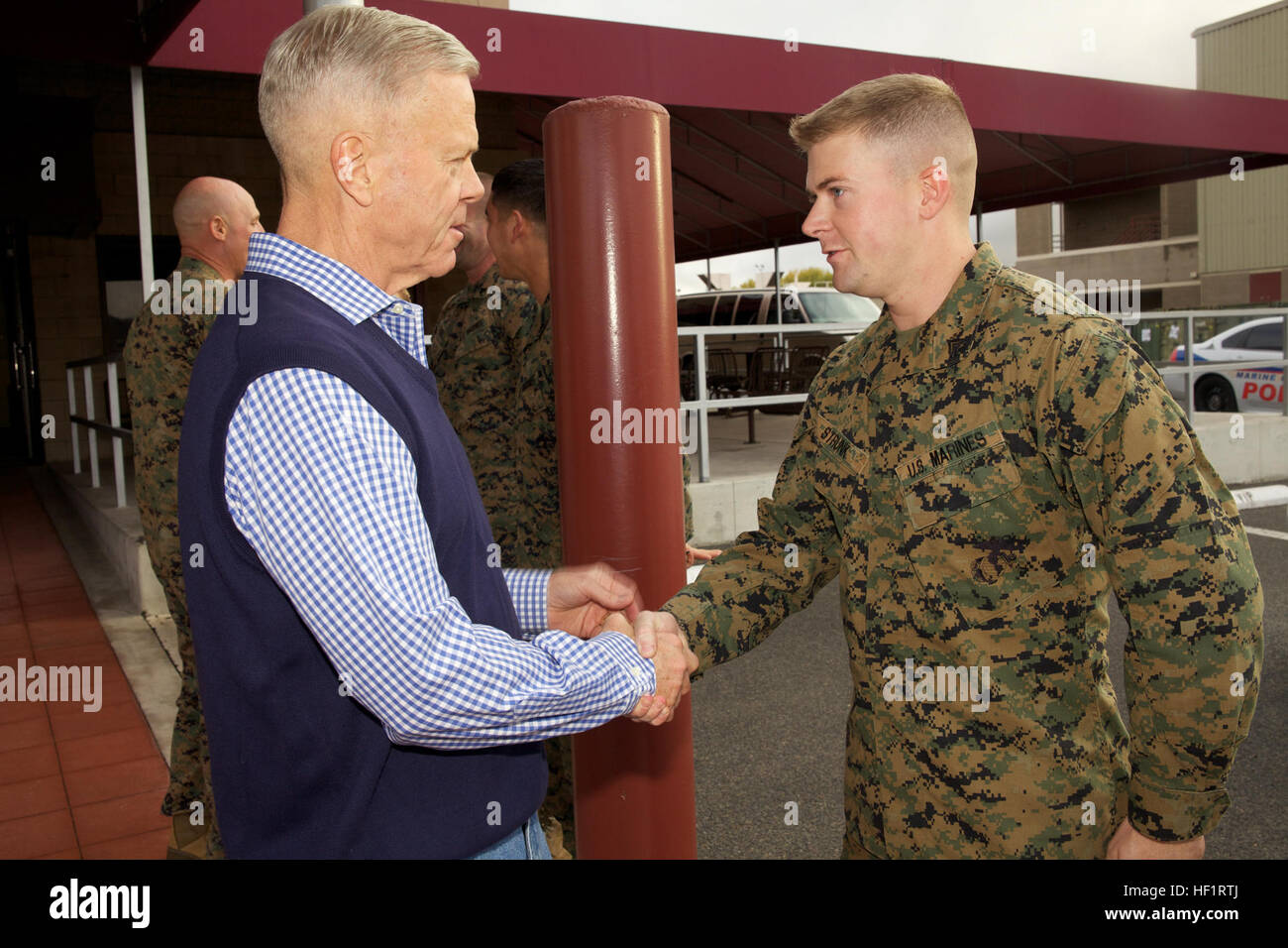 The 35th Commandant of the Marine Corps, Gen. James F. Amos, left ...